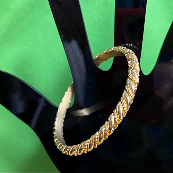 Trifari | Jewelry | Vintage Trifari Gold Bangle | Poshmark